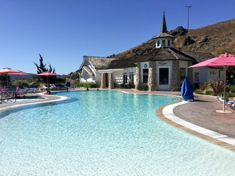 10 Reasons to Love California's Madonna Inn - This Fairy Tale Life